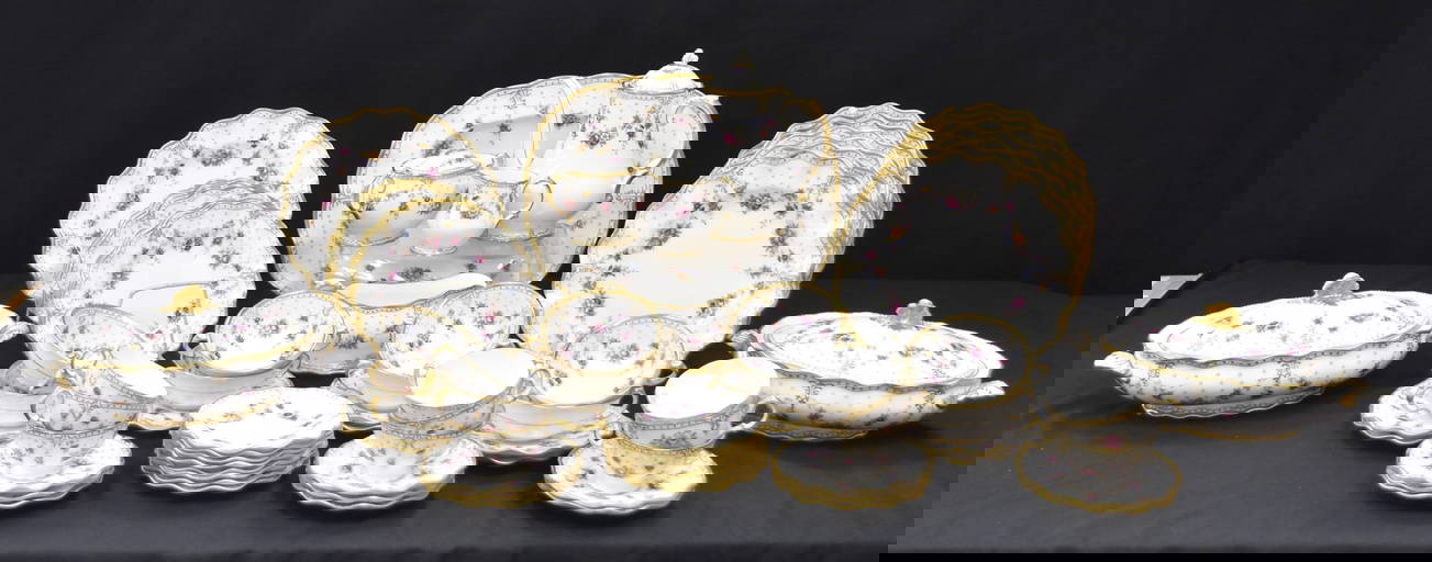 Royal Crown Derby "royal Antoinette" China