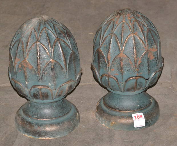 (pr) Iron Acorn Form Finials 9" X 15"