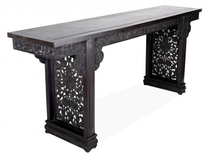 Large Zitan Altar Table With Floral Theme
