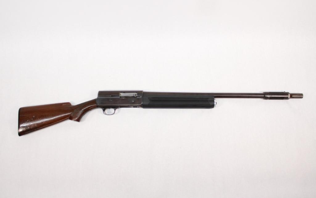 Savage Model 720 Semi-automatic Shotgun Auction