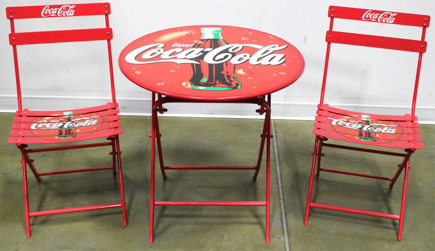 Coca Cola Patio Table Set (3)