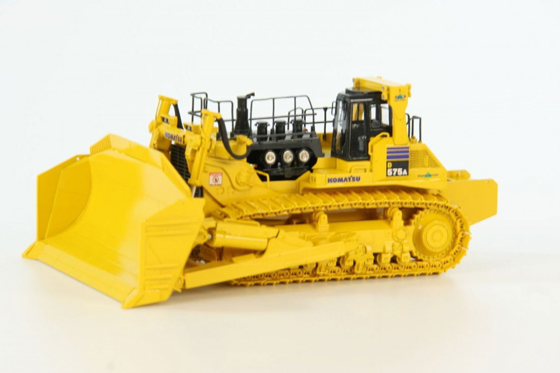 Komatsu D575a 3 Sd Crawler Dozer W/case
