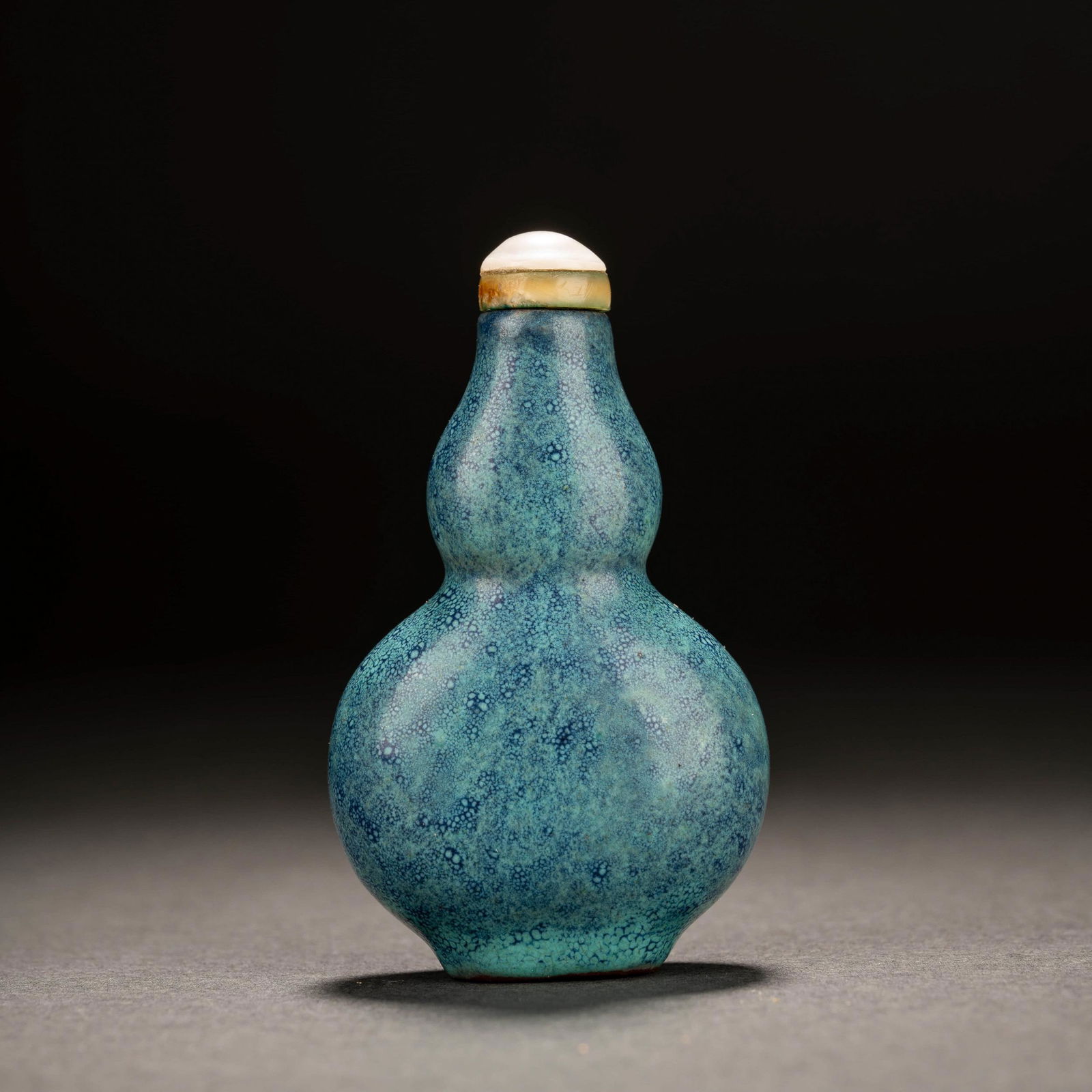Lujun Ware Snuff Bottle (#0008) on Jan 27, 2023 | China Arts Auction in CA