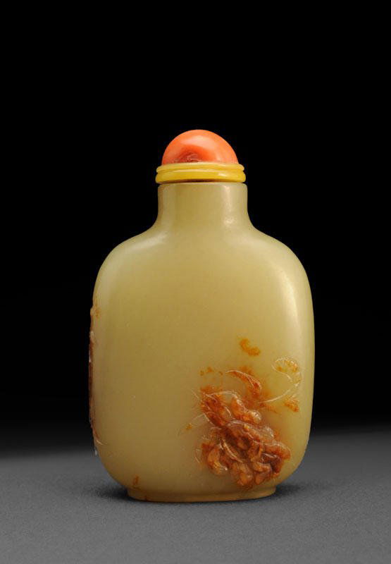 JADE SNUFF BOTTLE - THE HAAS COLLECTION