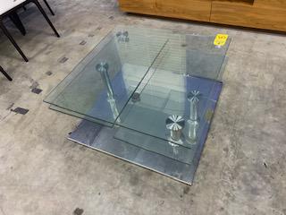 RETICULATING CHROME & GLASS COFFEE TABLE - - Nov 21, 2019 | Stampler ...