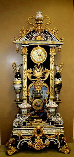 Beautiful Large Porcelain Eneml Gold Plating Clock