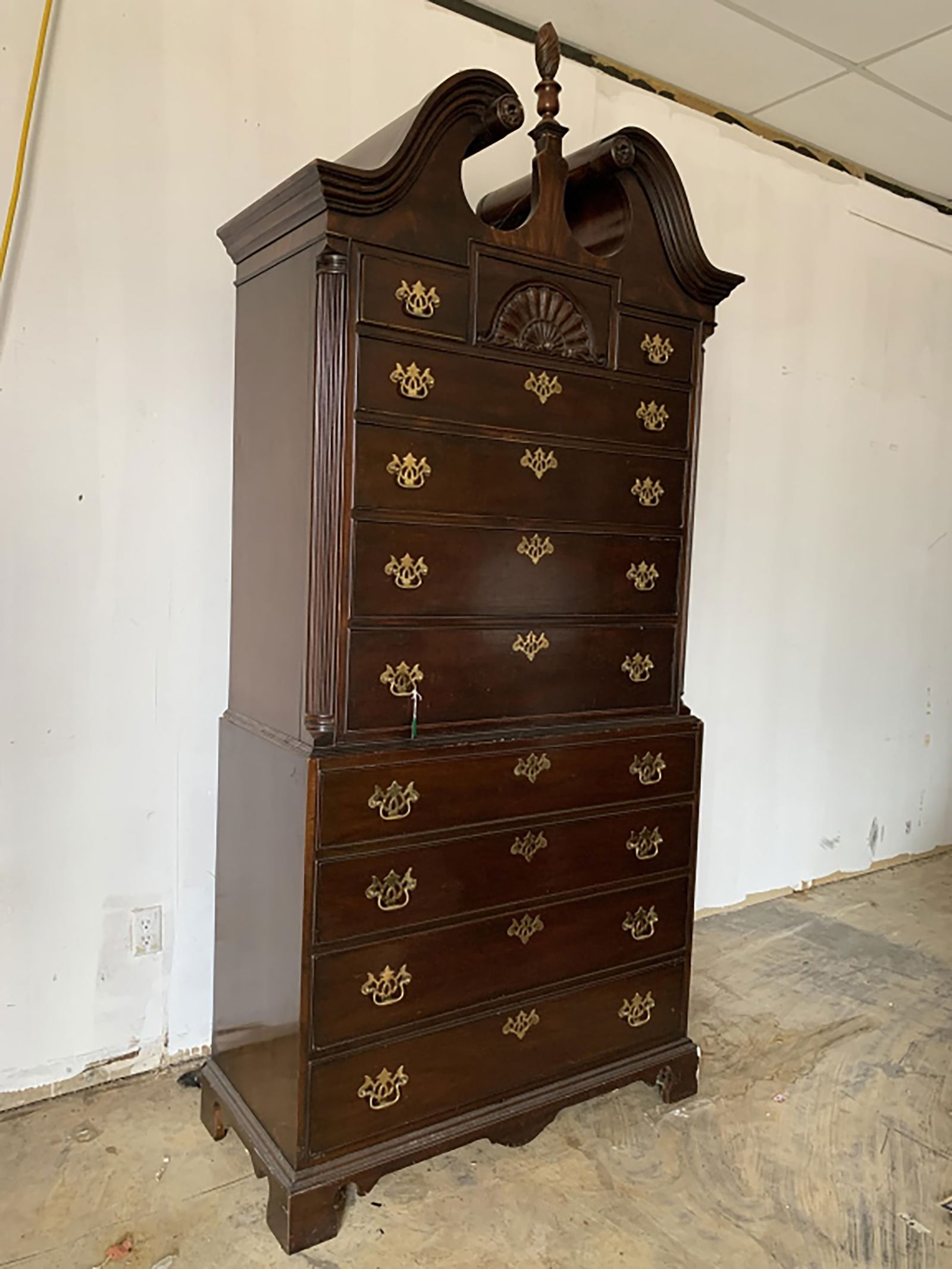 Asian Antique Auction in Houston, TX starts on 11/29/2024