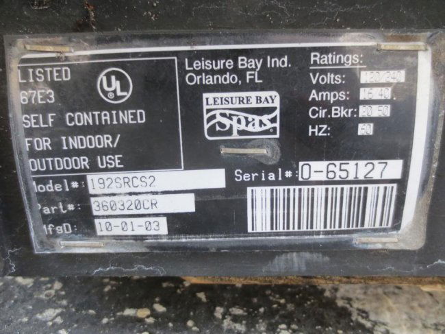 HOT TUB BY LEISURE BAY SPAS, MODEL #192SRCS2 : Lot 14