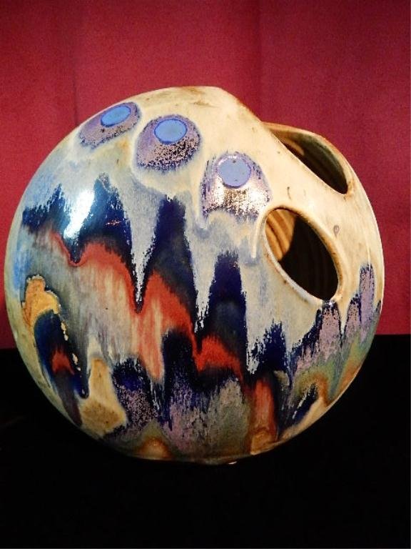 KEN PICK SCULPTURAL ART POTTERY VASE, UNUSUAL DISC