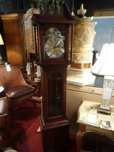 Howard Miller Barwick Grandfather Clock