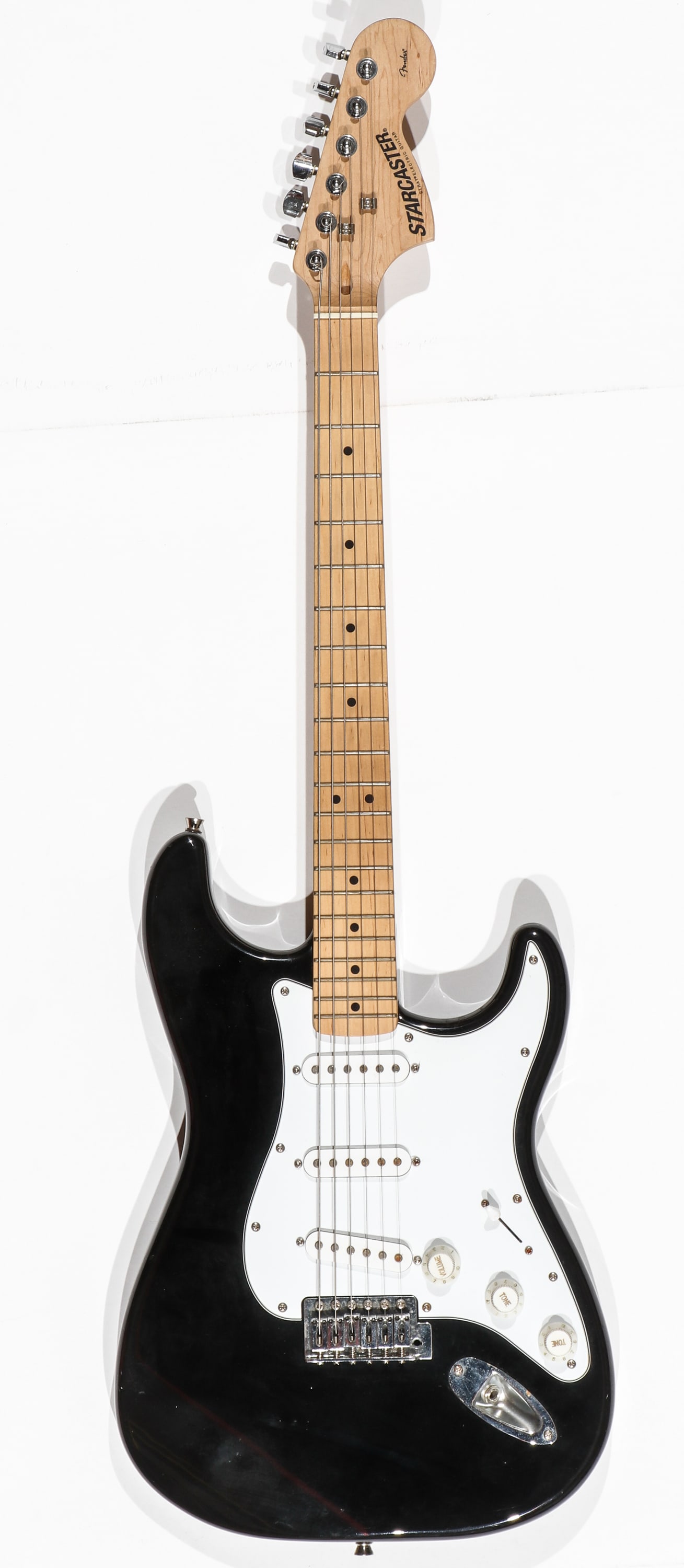 Fender Stratocaster Electric Guitar Auction