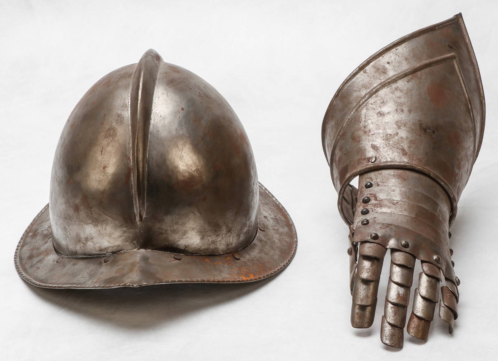 17th C. Spanish Style Steel Morion Helmet And Gauntlet Auction