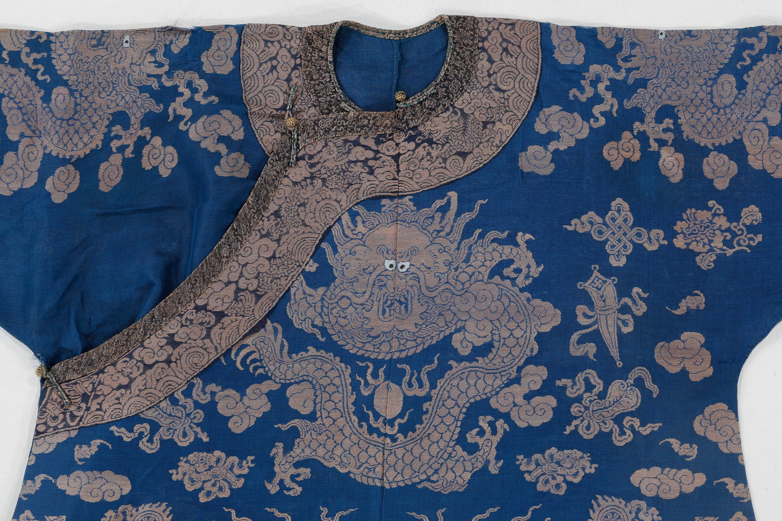Chinese Silk Dragon Jifu Summer Robe, 19th Century. Auction