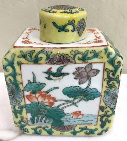 Unique Porcelain Chinese Ink Well W/ Birds, Flowers