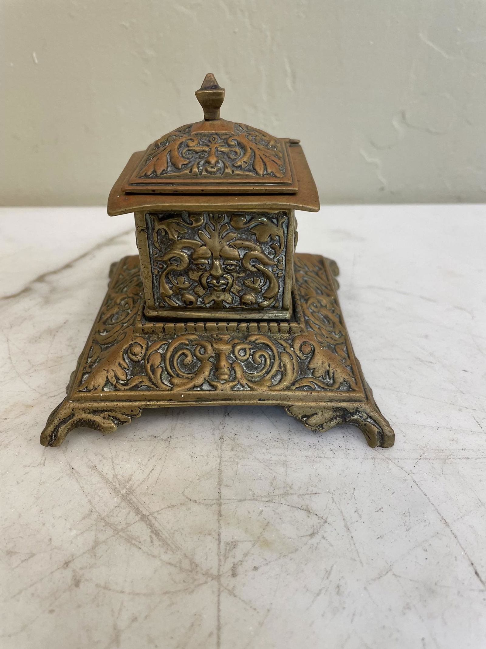 Vintage Brass Ink Well With Lion Head Design