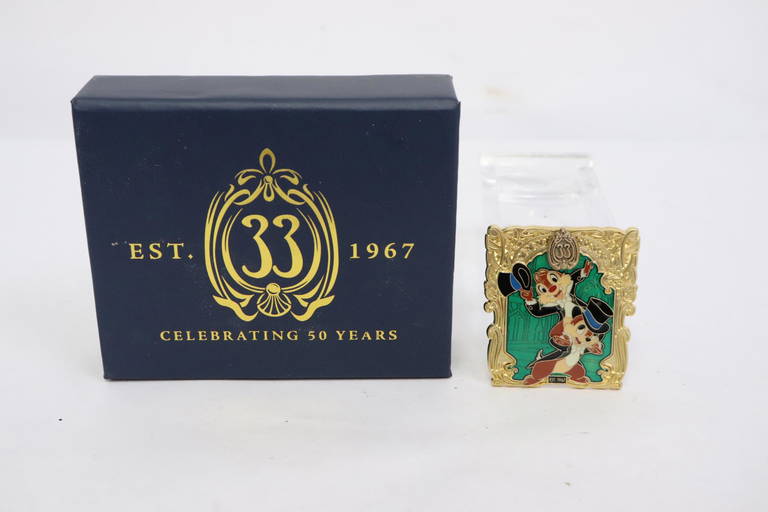 A club 33 limited edition pin stored in original box (#0149A) on Jun 06 ...