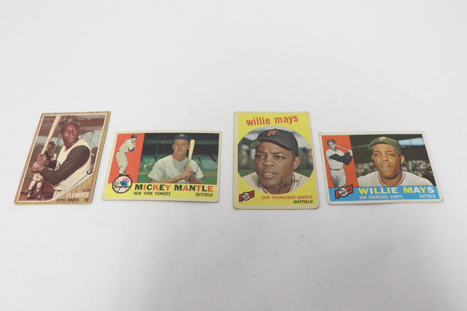 4 Vintage Baseball Cards