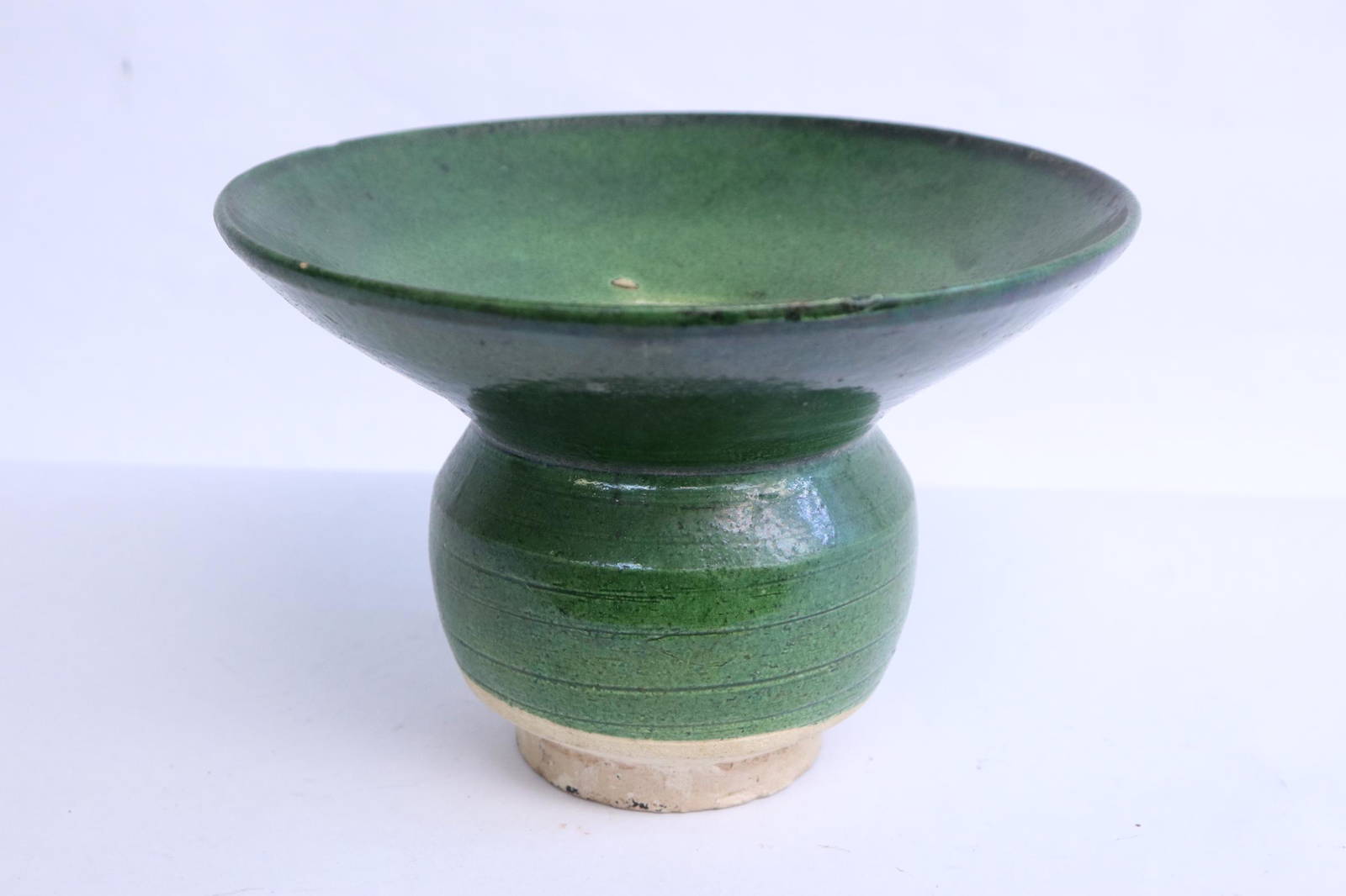 Chinese Tang Dynasty Green Glazed Earthenware Jar Auction