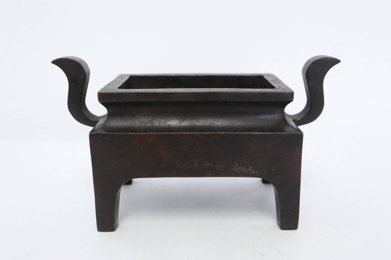 A Rectangular Bronze Censer Auction
