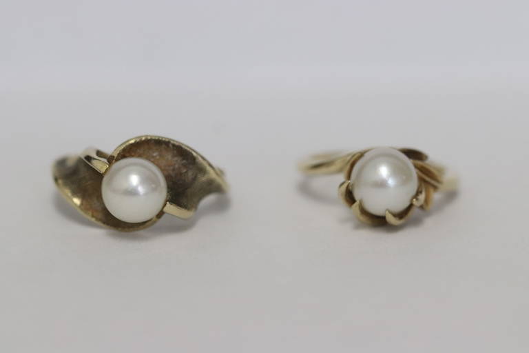 Two 10k Y/g Rings Set With Cultured Pearl