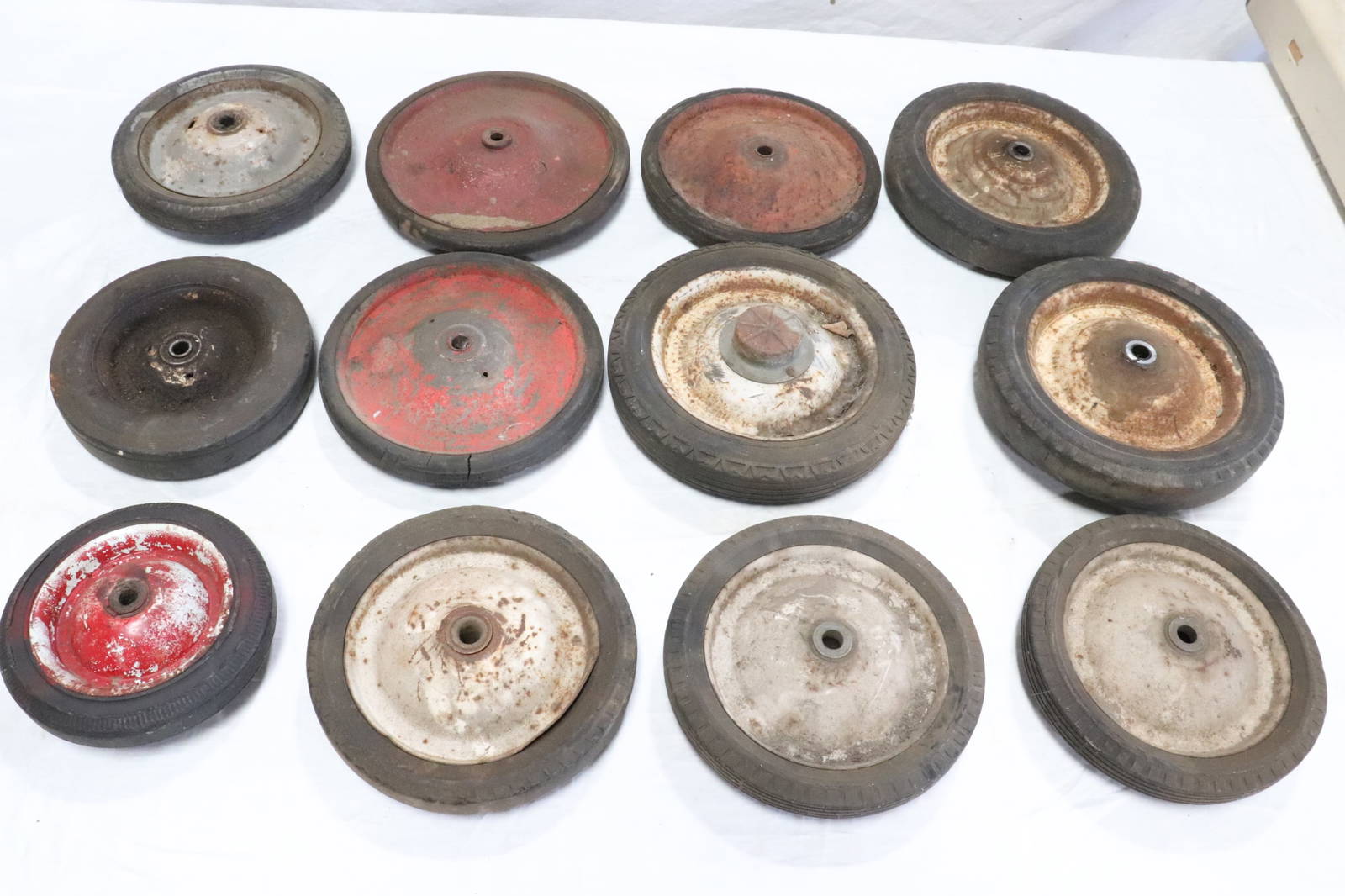12 Antique Toy Wagon Wheels Auction