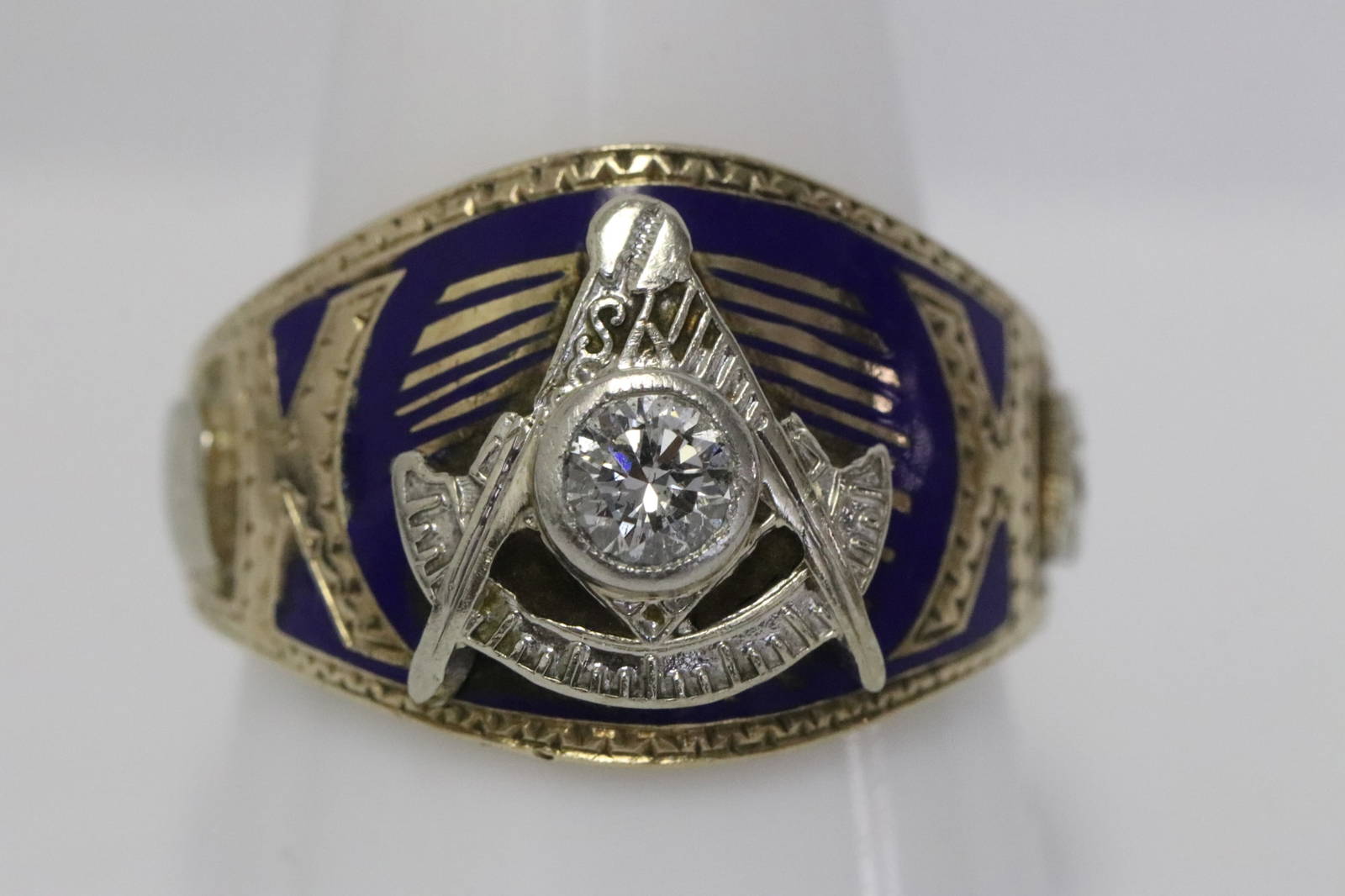 A 10k Y/g Enamel Masonic Diamond Ring Auction