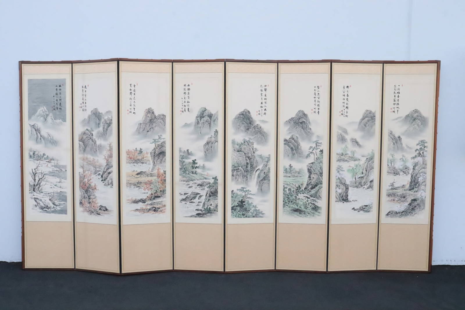 Korean 8-panel Room Divider With W/c Panels Auction