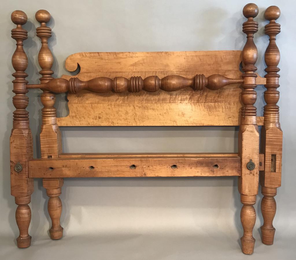 Tiger Maple Cannonball Double Size Rope Bed