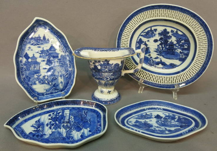 Lot Of Five Chinese Nanking Porcelain Pieces