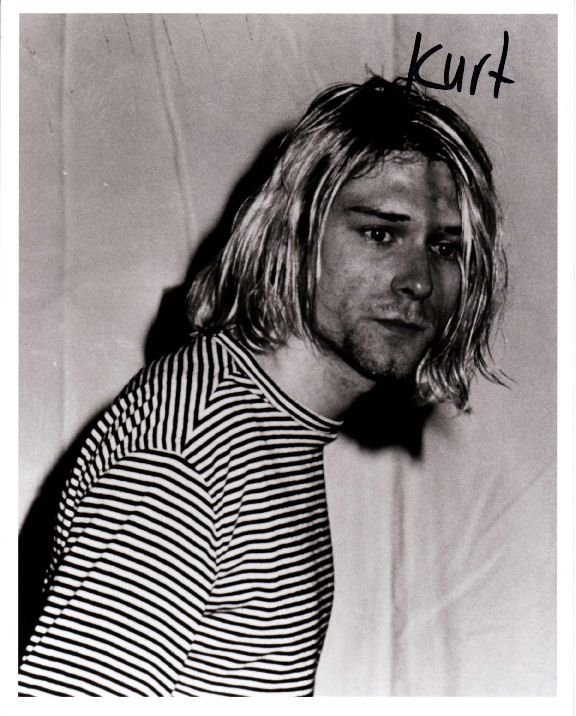 17: Kurt Cobain Signed Photograph Nirvana 17: Kurt Cobain Signed Photograph Nirvana
