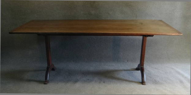 Custom Shaker Style Trestle Table