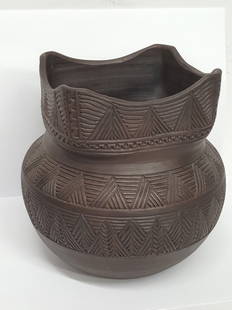 Steve Smith Talking Earth Pottery Vase