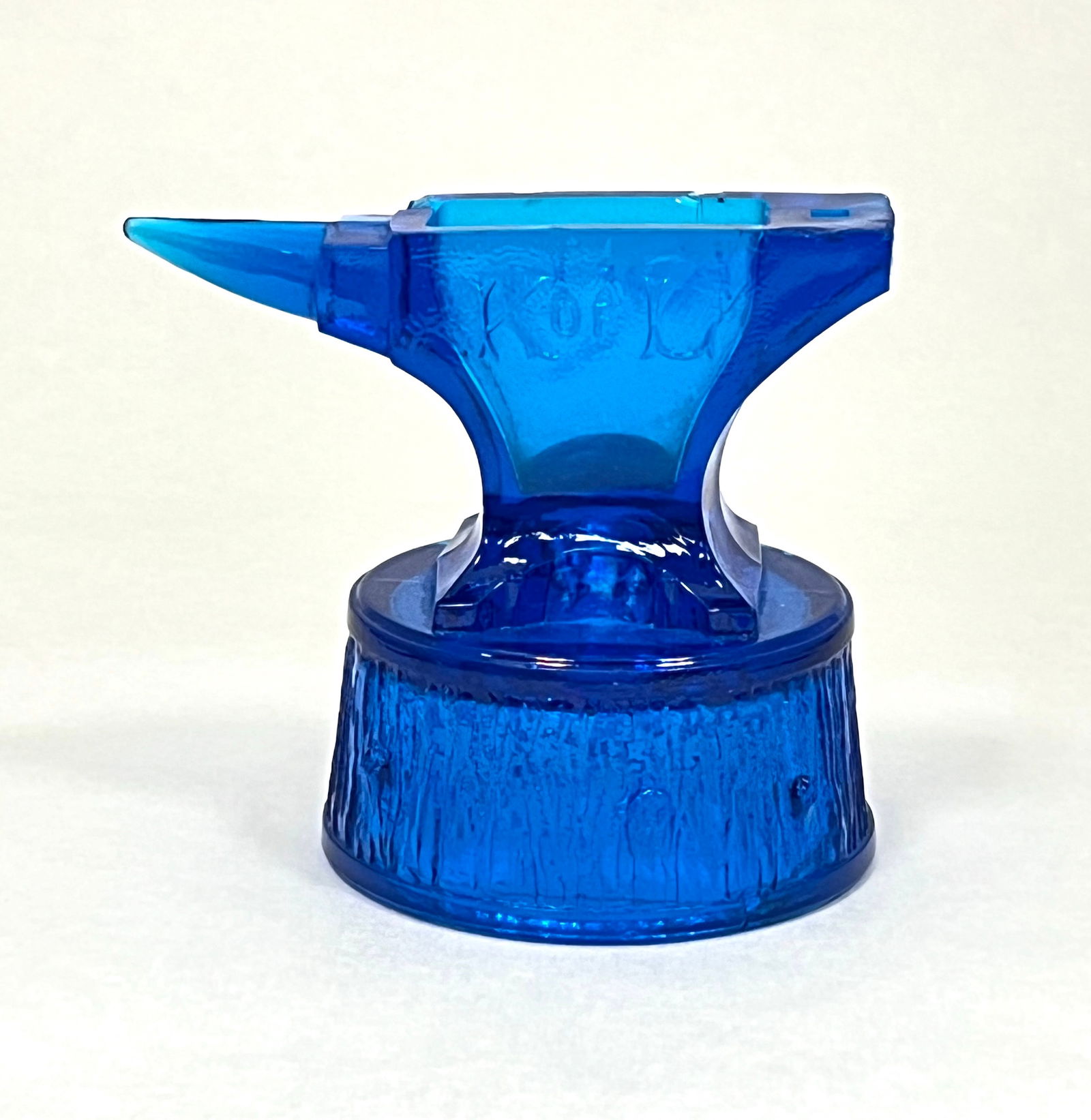 Rare Hemingray Glass Anvil Auction