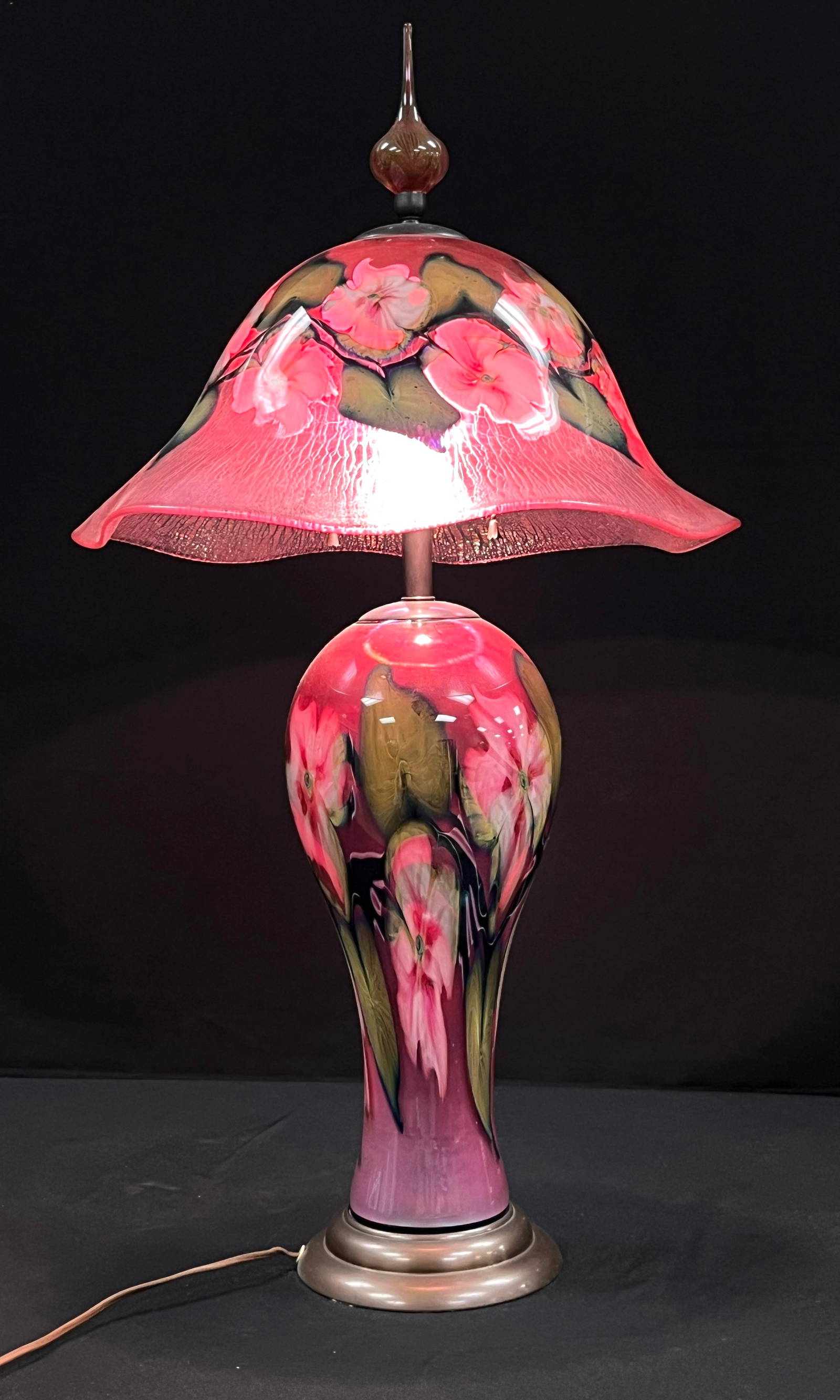 Charles Lotton Art Glass Lamp Auction