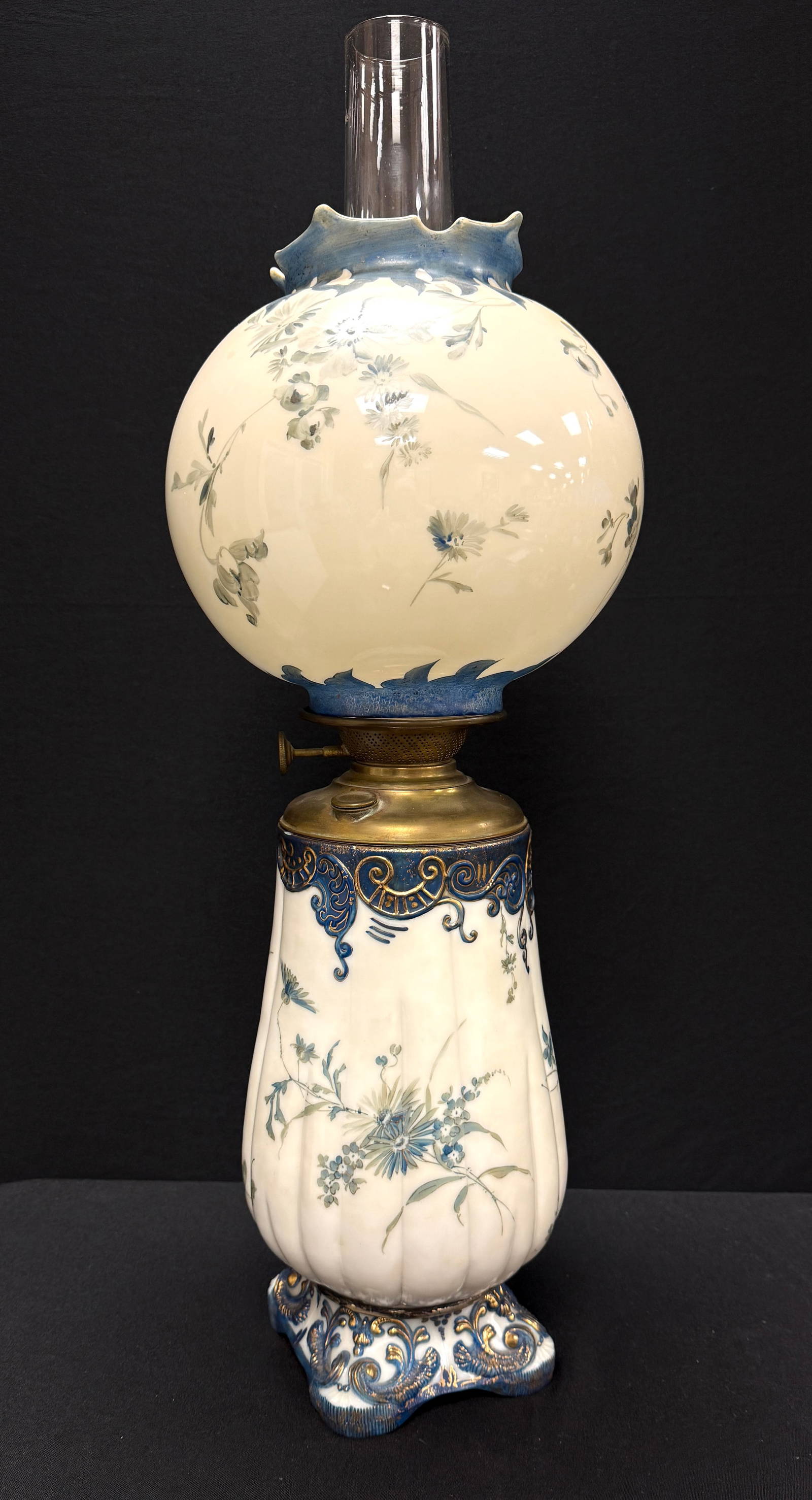 Pairpoint Colonial Ware Lamp Auction