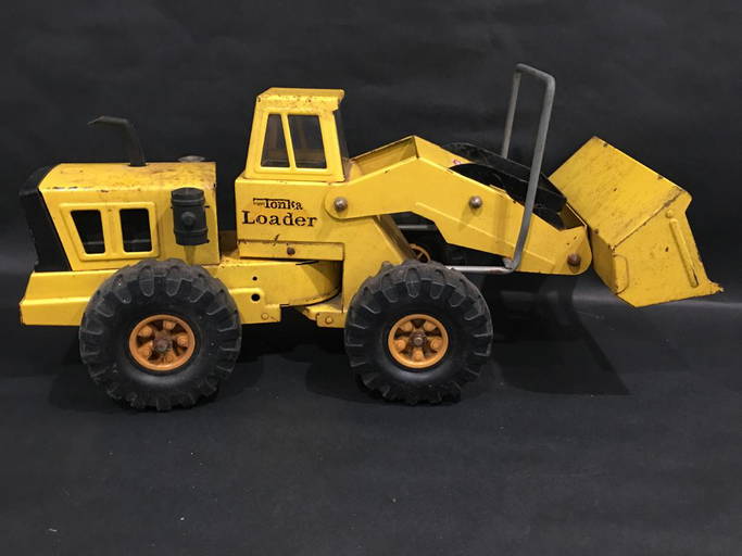 Mighty Tonka Loader