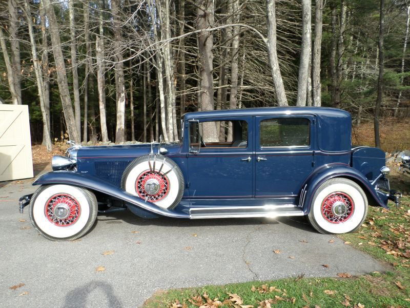 1931 Chrysler CG Imperial LeBaron Club Sedan