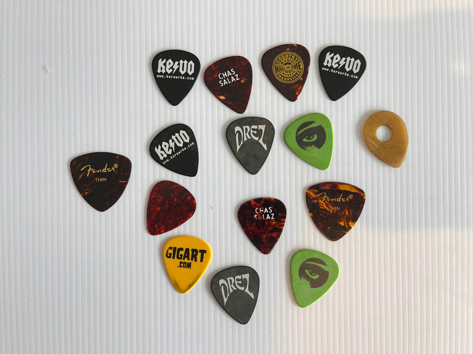 Guitar Pick Collection Auction
