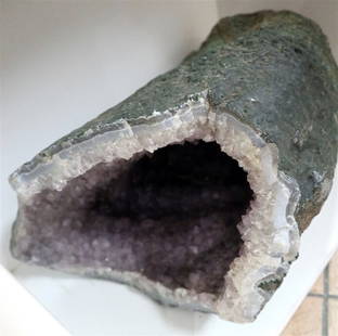 Antique & Vintage Gems for Sale in Online Auctions