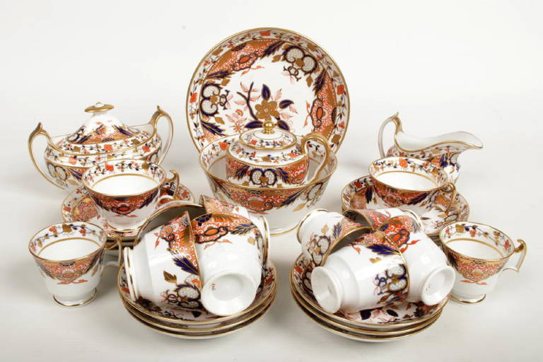 An Early Spode 19th Century Porcelain Tea Service In