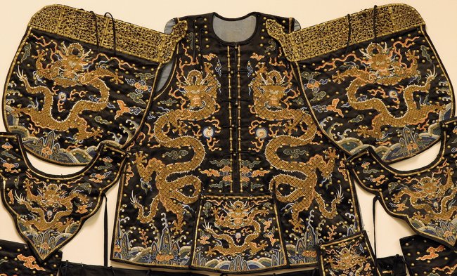 Chinese Silk Embroidery Ceremonial Armor Robe : Lot 261A