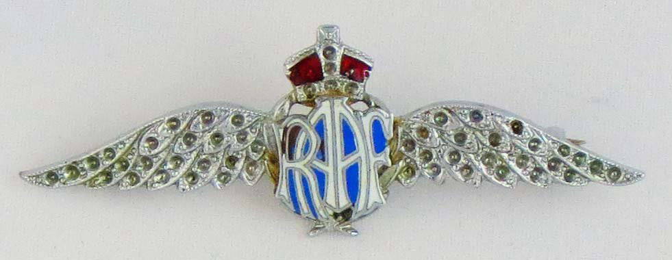Rare Wwii Raaf (australian Air Force) Pin
