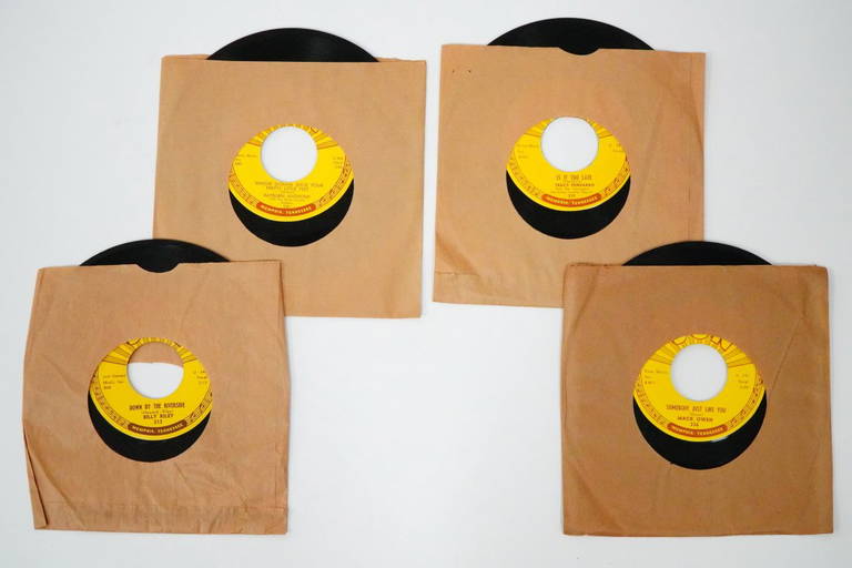 Lot of (4) 1956-1957 Sun Records 45 Singles (#0147D) on Dec 04, 2021 ...