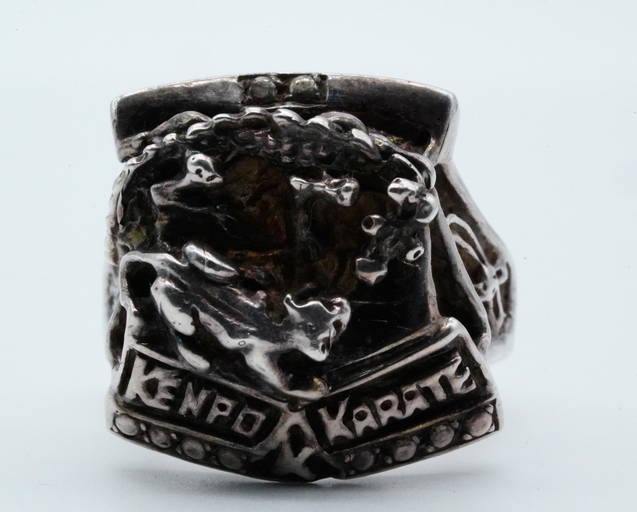 Elvis Presley's Sterling Silver Kenpo Karate Ring - Mar 26, 2022 | GWS ...
