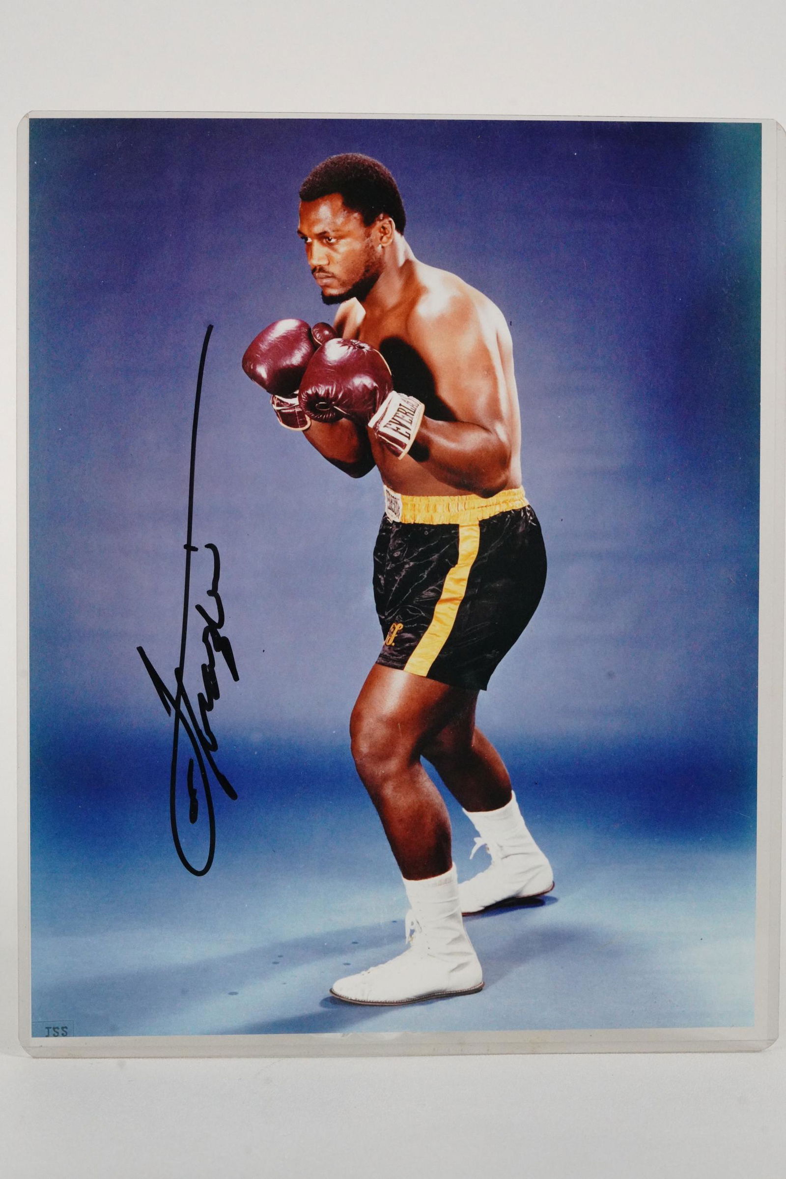 Signed Joe Frazier Attack Stance Publicity Photo (#0144) on Jan 21 ...