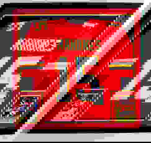 Patrick Mahomes Autographed And Framed Chiefs Jersey Auction