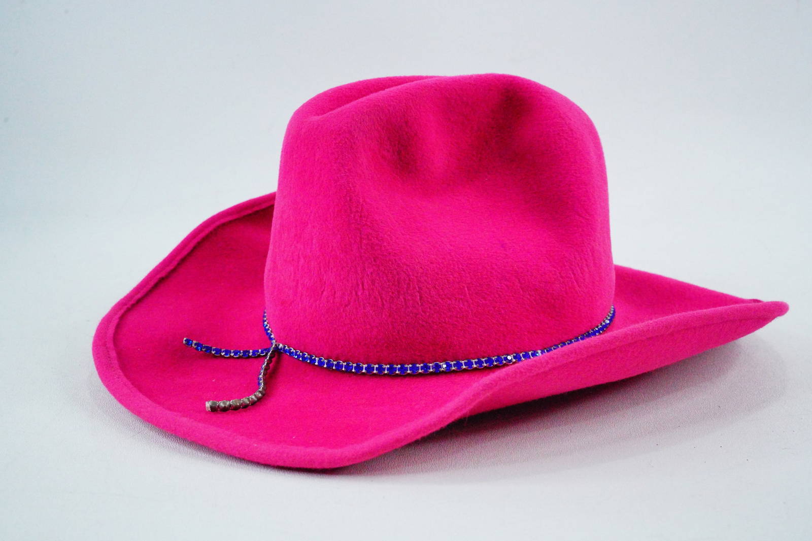 Wynonna Judd Signed Personally Owned Selima Western Hat Auction