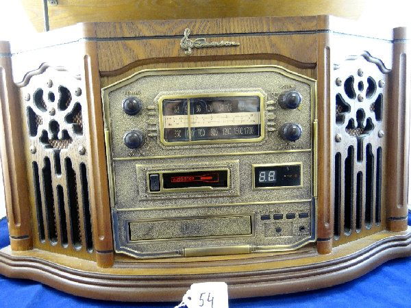 Emerson AM/FM, CD, Cassette & Record Player : Lot 54