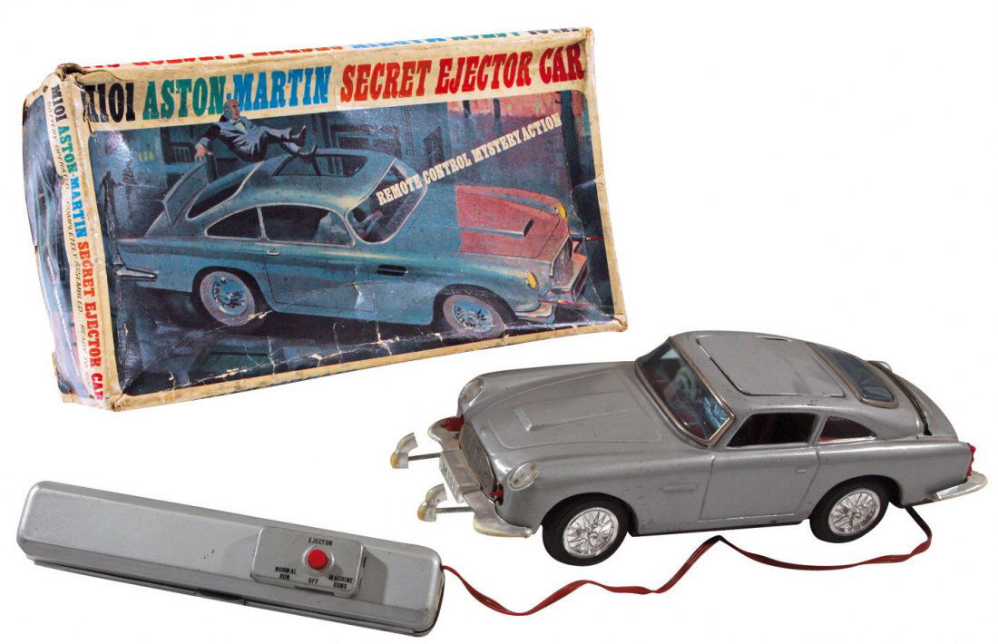 007 United M101 Aston Martin Secret Ejector Car - Mar 09, 2013 | Little ...