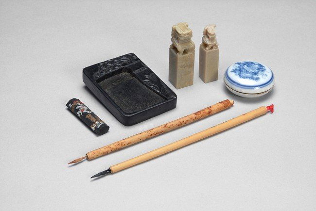 A CHINESE CALLIGRAPHY SET